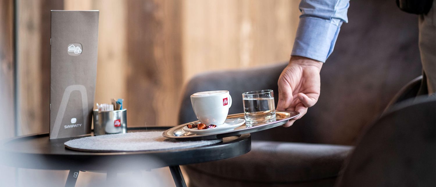 Chalet Bar in the heart of Dobbiaco | Hotel Simpaty