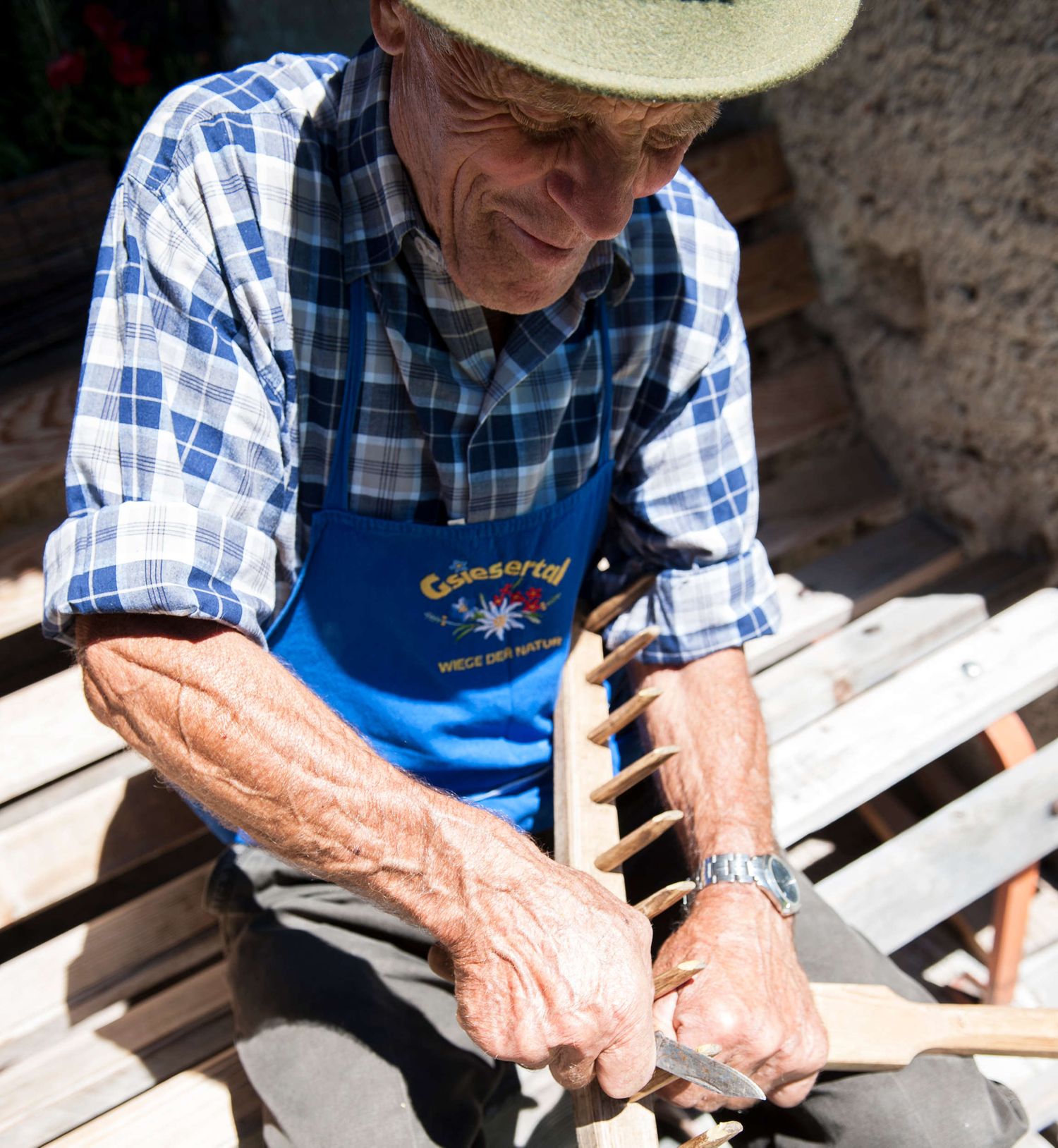 Discover the Ladin culture in Val Badia - Gscnara